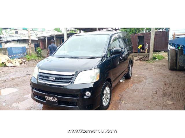 5,800,000FCFA-MINI-BUS-FAMILIAL-TOYOTA-NOAH VERSION 2002 OCCASION DU ...